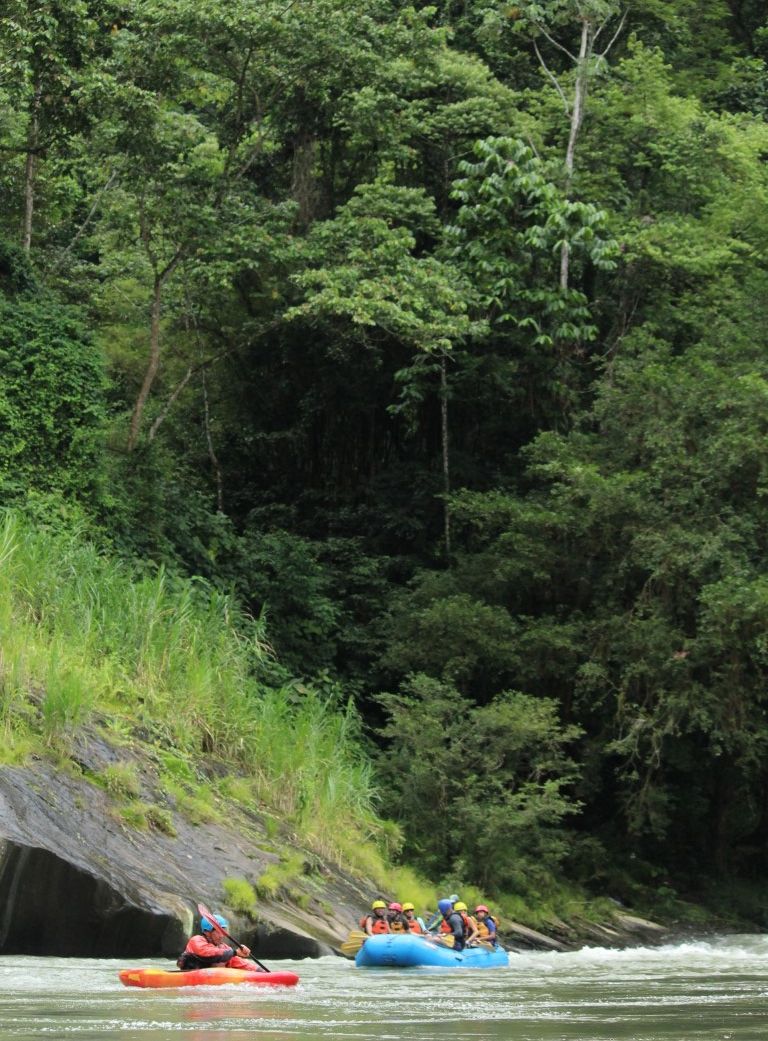 Rafting en el Río Pacuare
