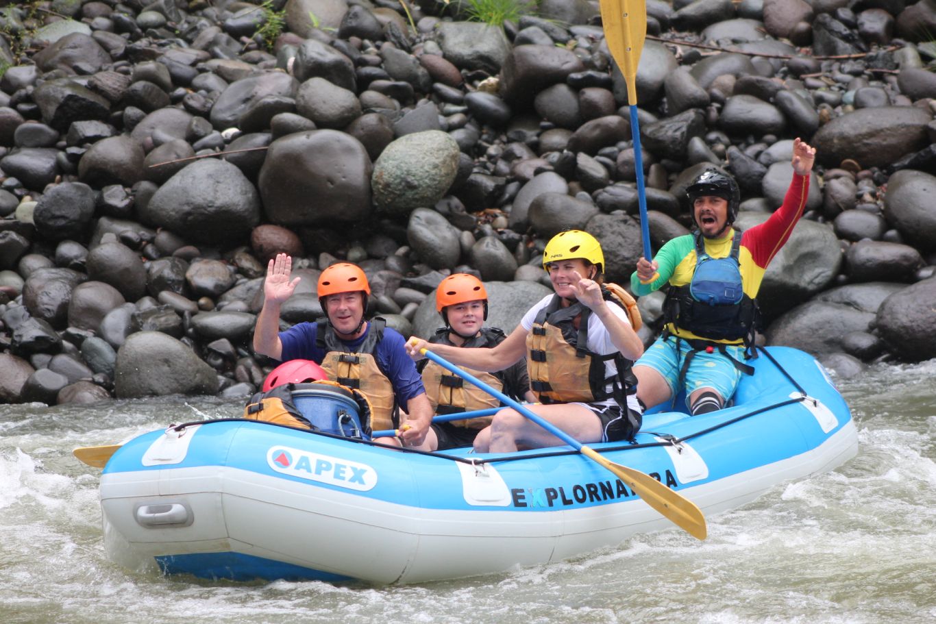 Rafting Pacuare River Tour Costa Rica - Explornatura