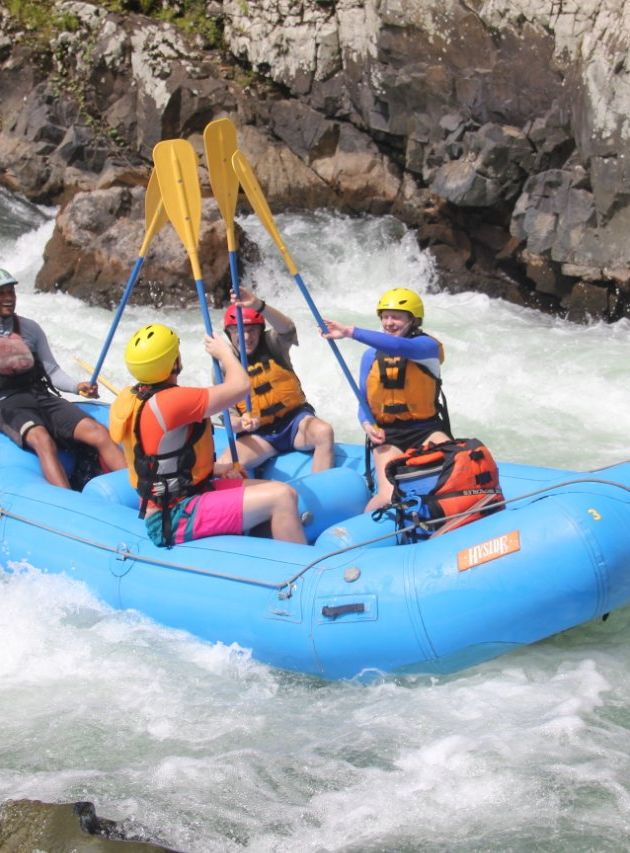Rafting Pacuare River Tour Costa Rica - Explornatura