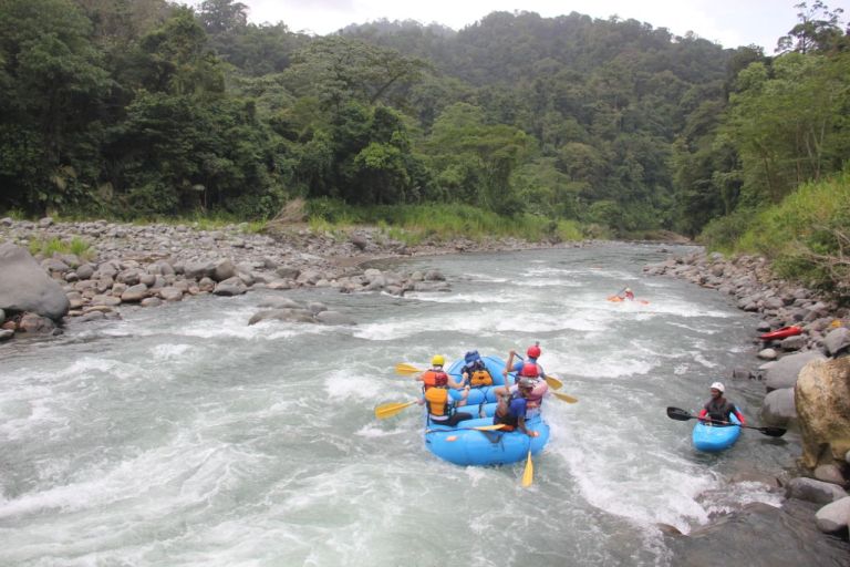 Rafting Pacuare River Tour Costa Rica - Explornatura